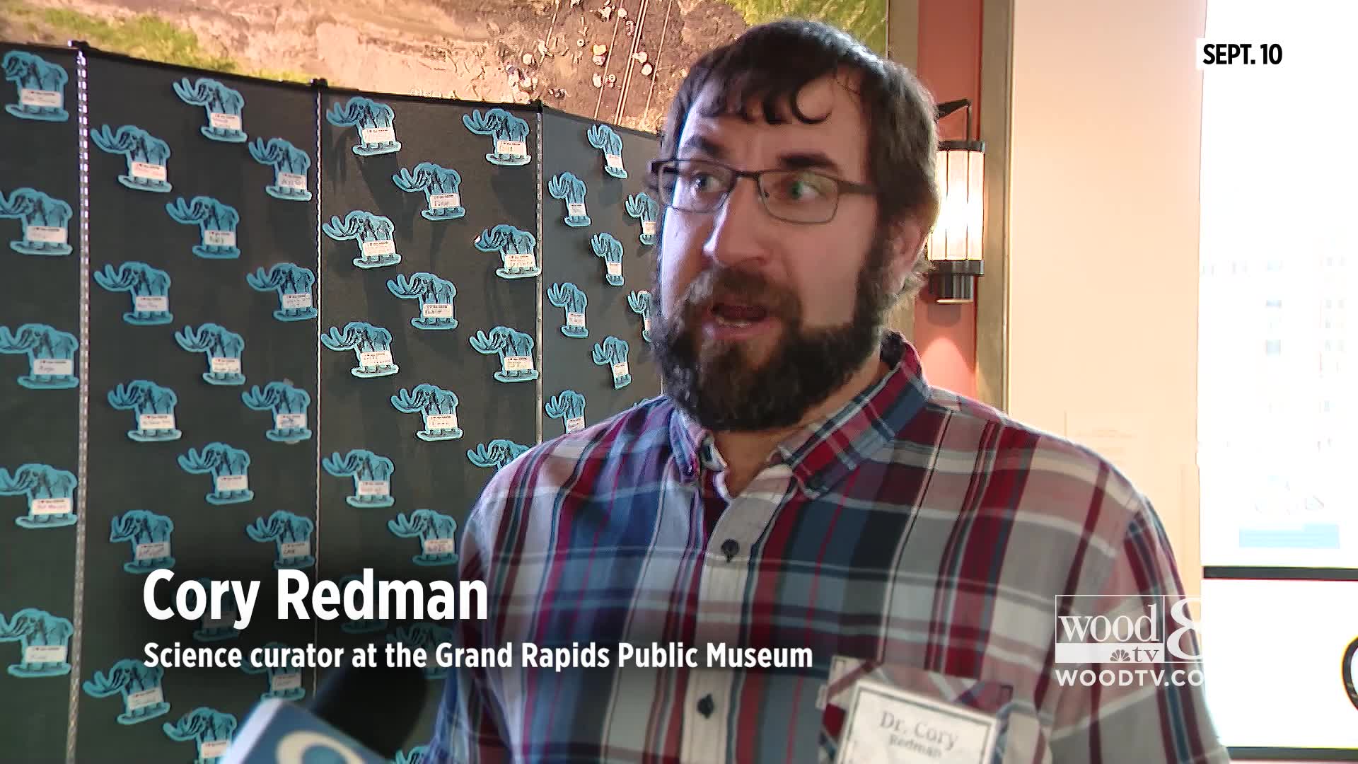 Clapp Family Mastodon exhibit opens at GRPM – WOODTV.com
