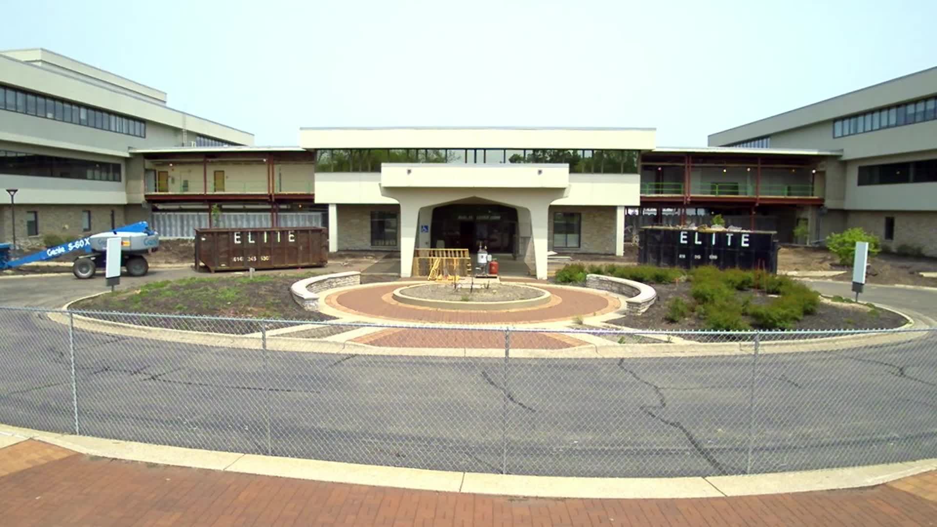 Amway construction time lapse – WOODTV.com