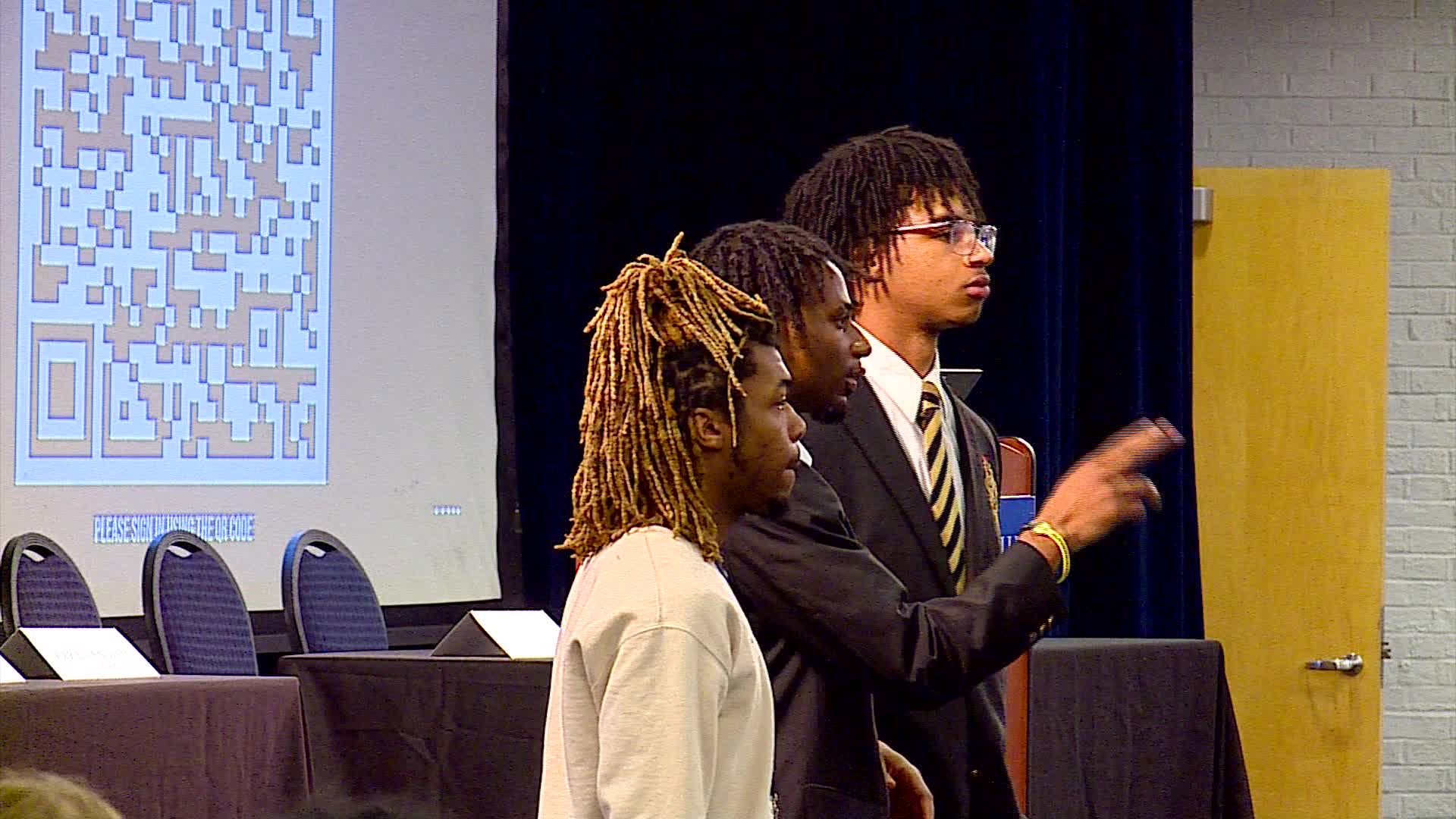‘Support us’: Minority students to GVSU – WOODTV.com