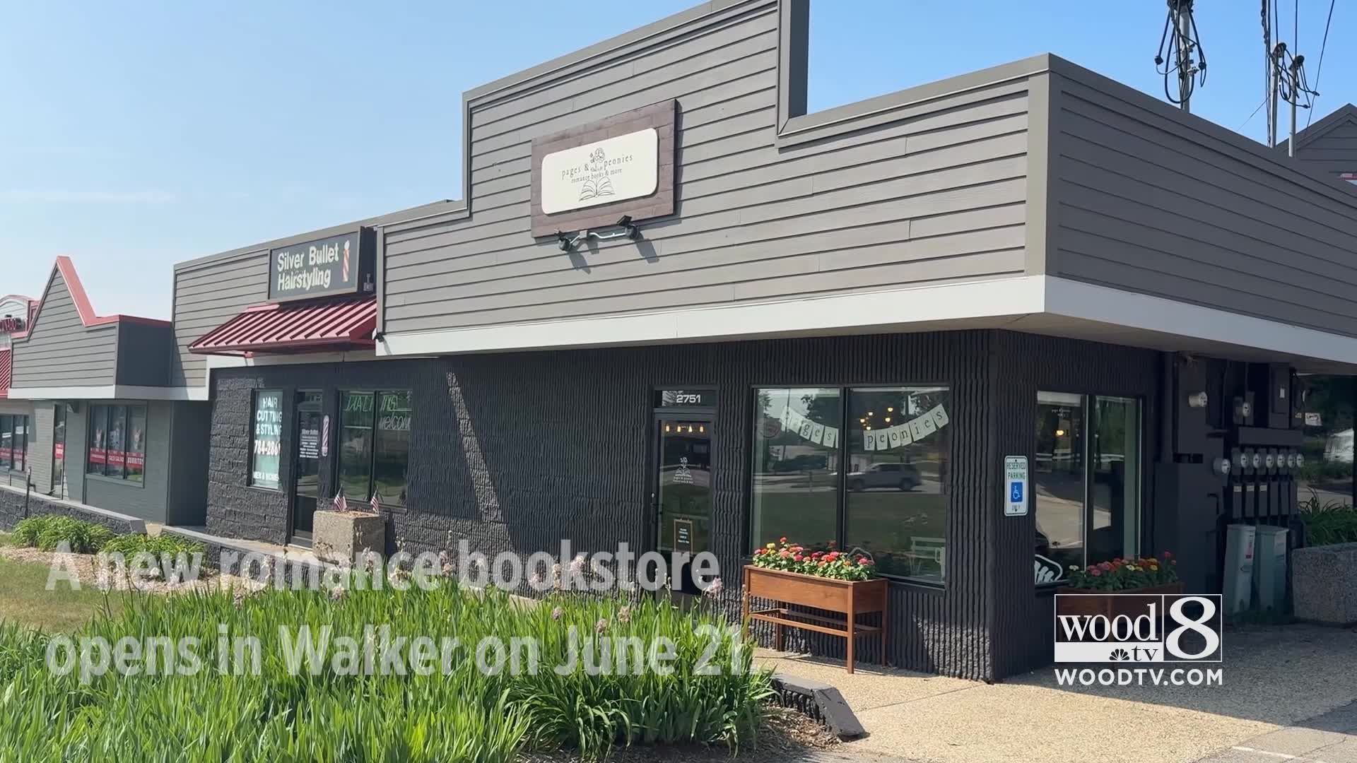 ‘Spicy romance’ bookstore opening on Alpine – WOODTV.com