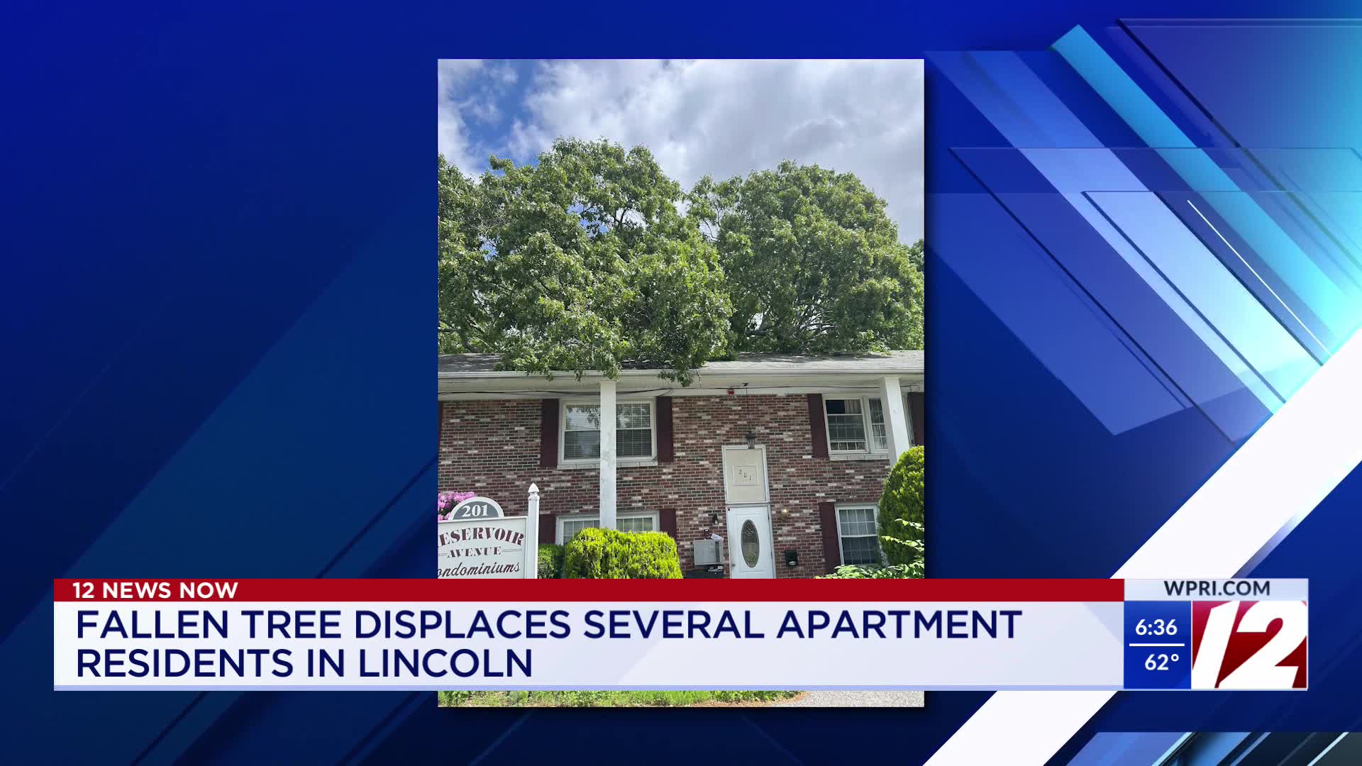5 displaced after tree falls onto building in Lincoln – WPRI.com
