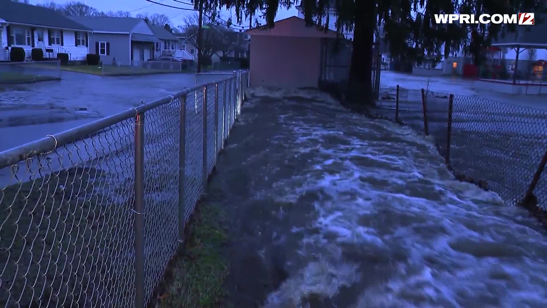 VIDEO NOW: 35 people evacuated in West Warwick due to flooding – WPRI.com