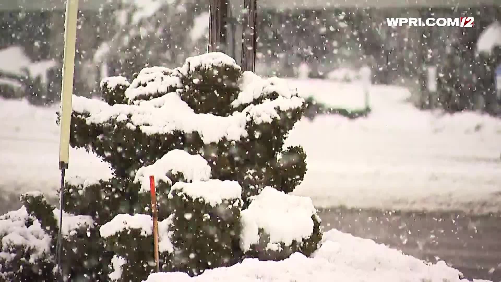 VIDEO NOW: Snow piles up in Warwick – WPRI.com