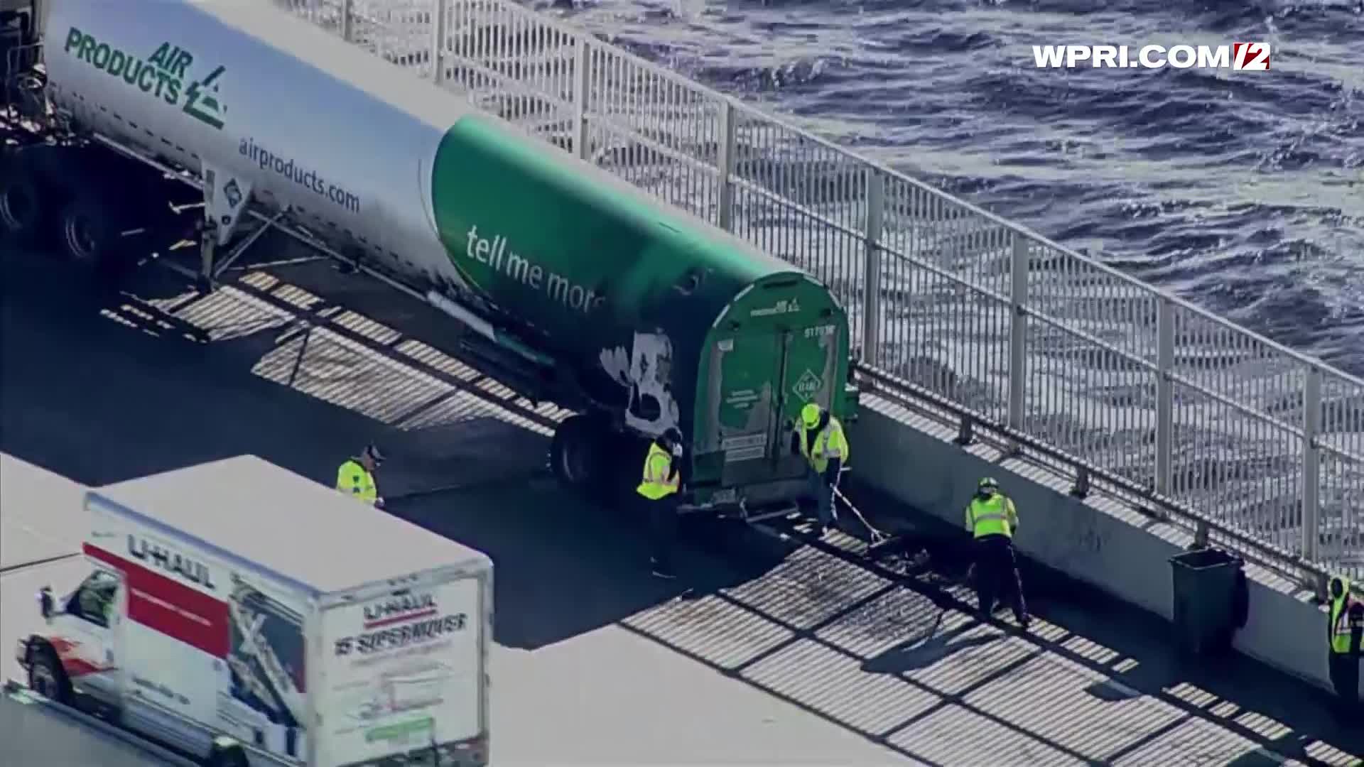 VIDEO NOW: Crews clean up after truck fire on Braga Bridge – WPRI.com