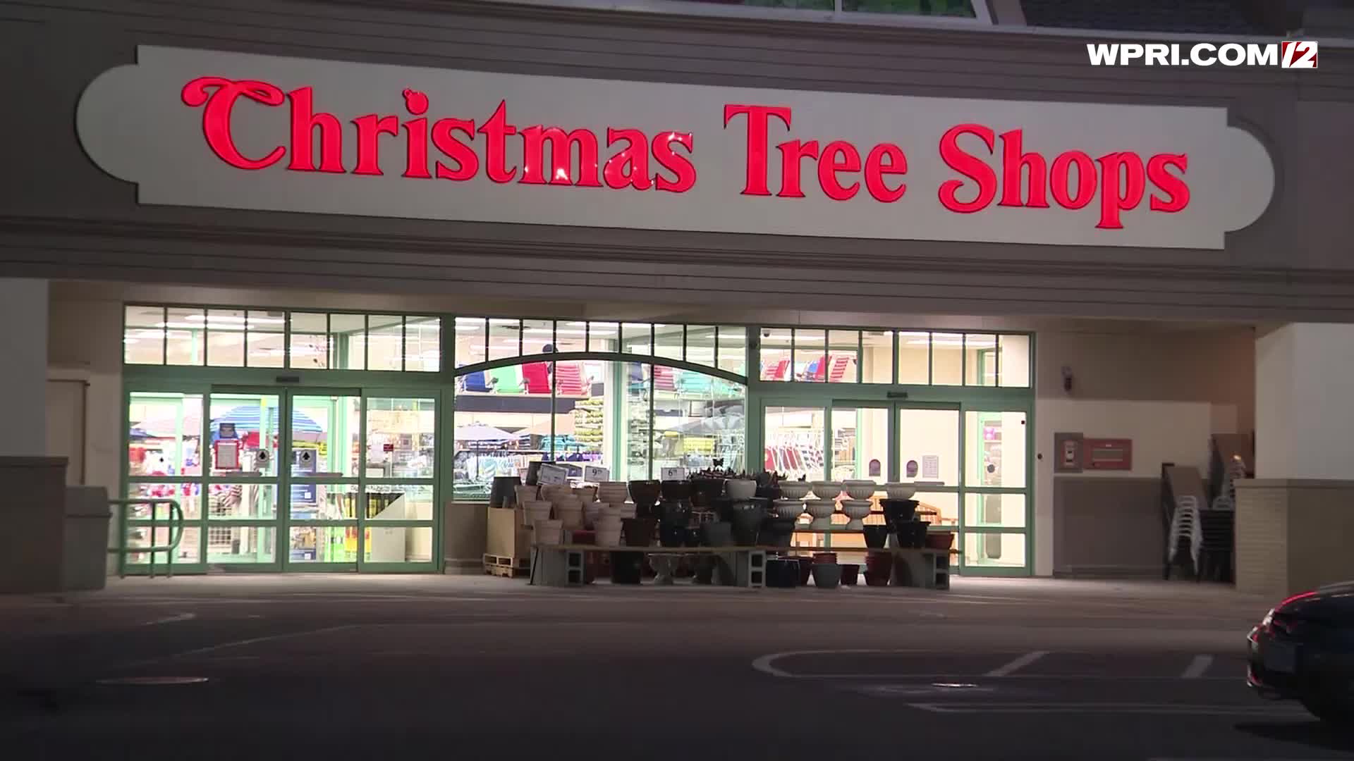 VIDEO NOW: Christmas Tree Shops closing 2 Mass. stores – WPRI.com