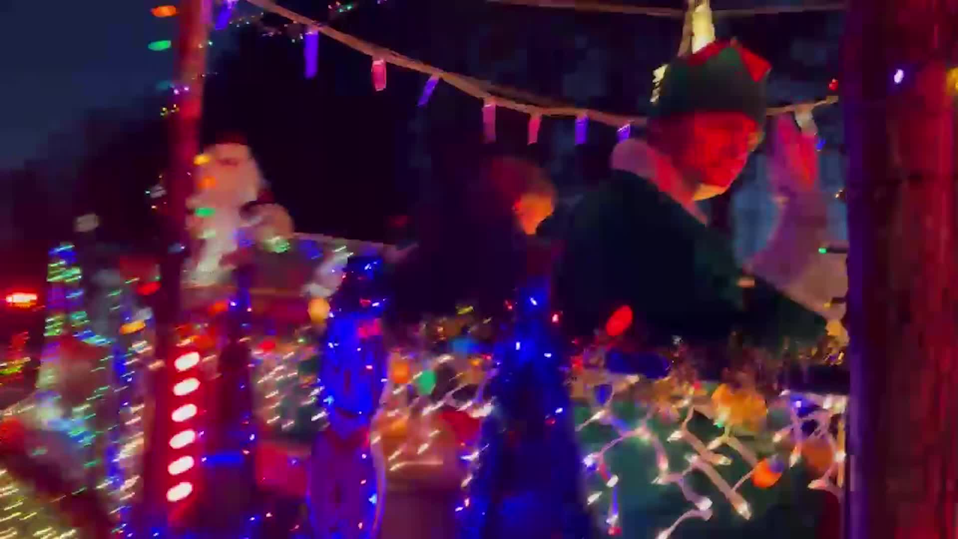 Video Now: First responder Christmas parade held in Hopkinton – WPRI.com