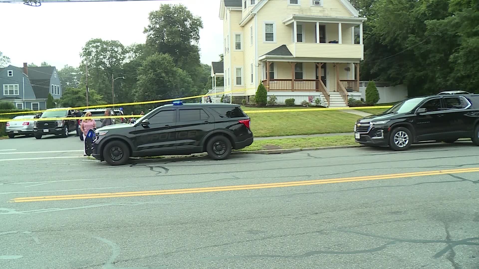 12 NEWS NOW: Man, 33, killed in Taunton shooting – WPRI.com