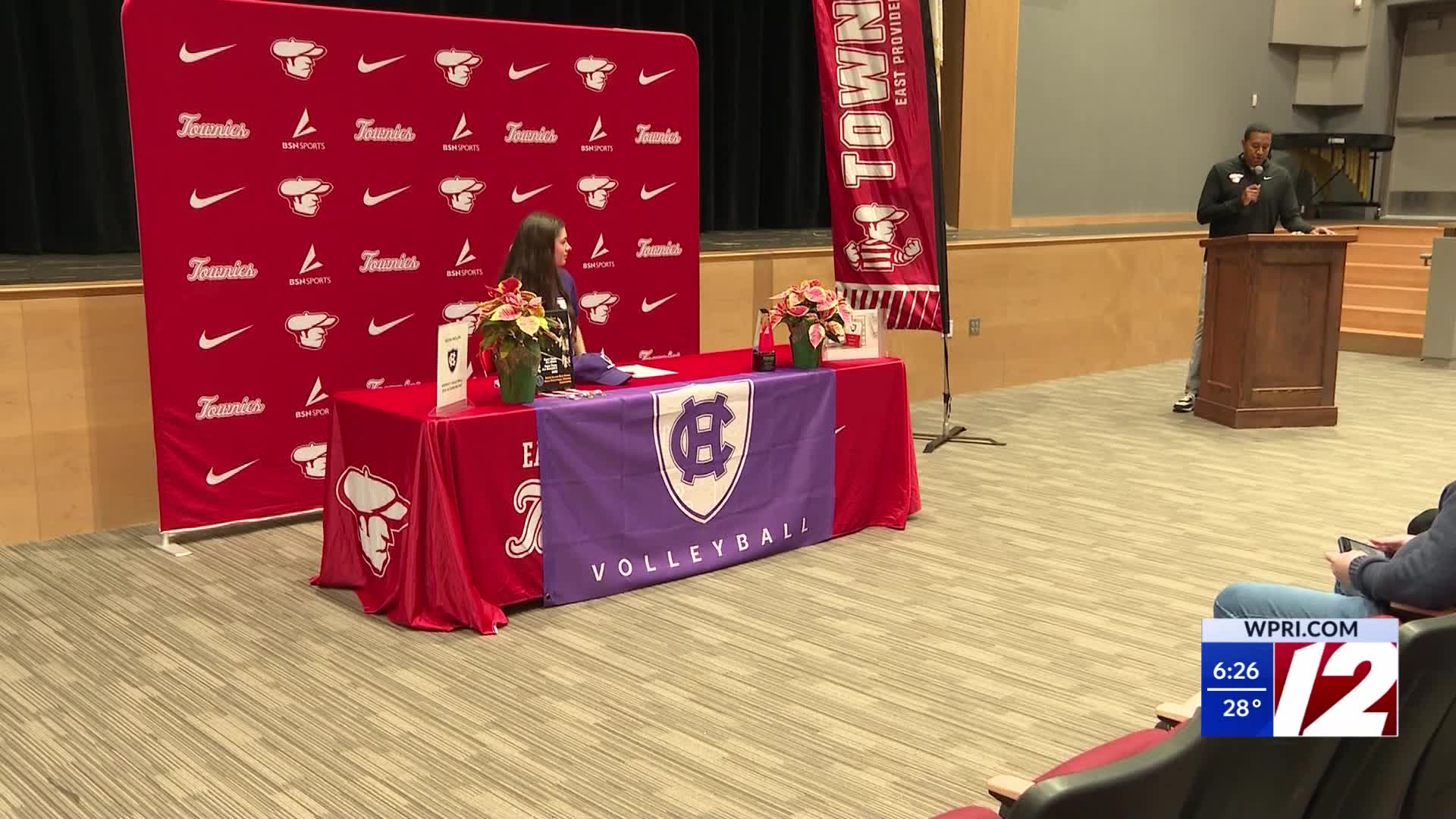 Mullen signs to play volleyball at Holy Cross – WPRI.com