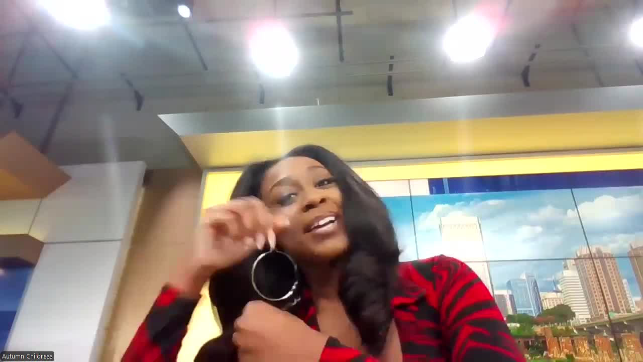 Comedian Deray Davis brings his comedy show to Richmond Funny Bone ...