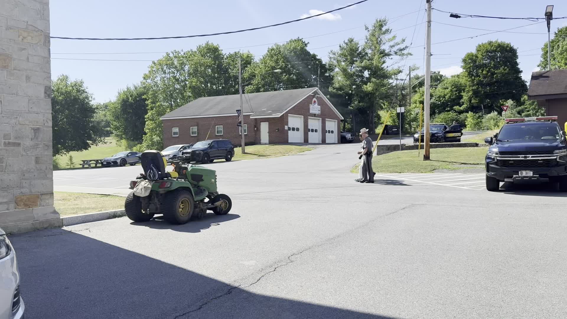 Luciano Frattolin walking into court – FOX 2