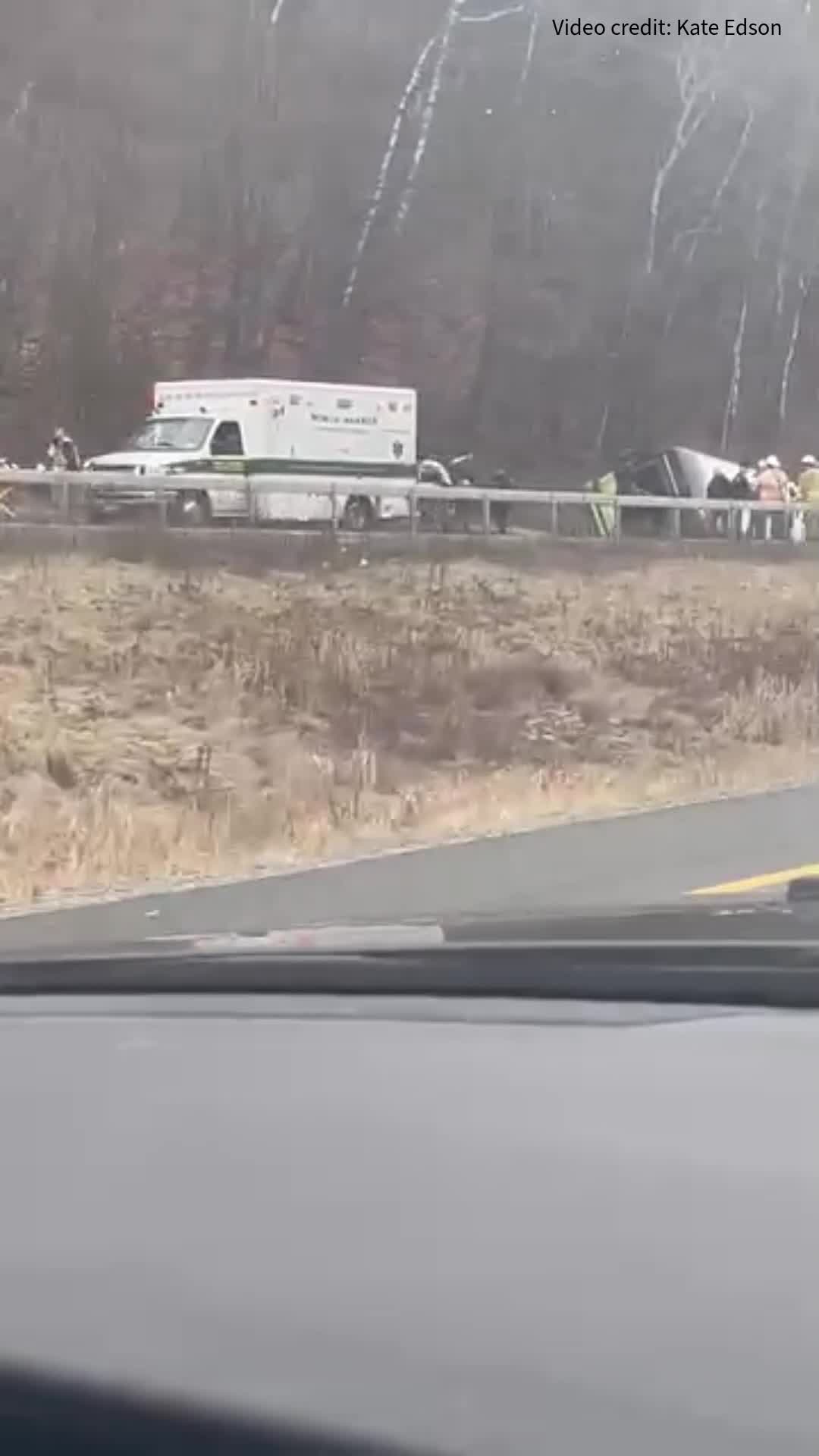 Bus rollover on I-87 Northway – NEWS10 ABC