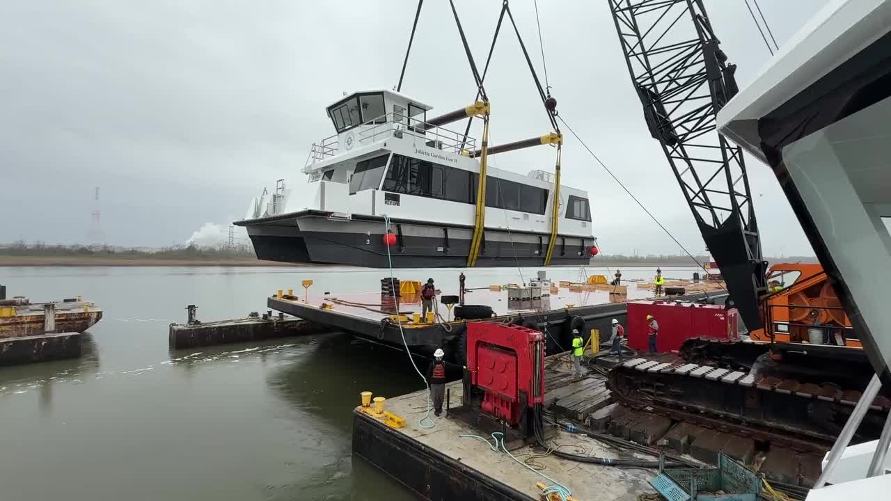 CAT introduces two new hybrid ferries – WSAV-TV