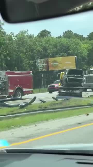 I-95 jackknifed tractor trailer – WSAV-TV