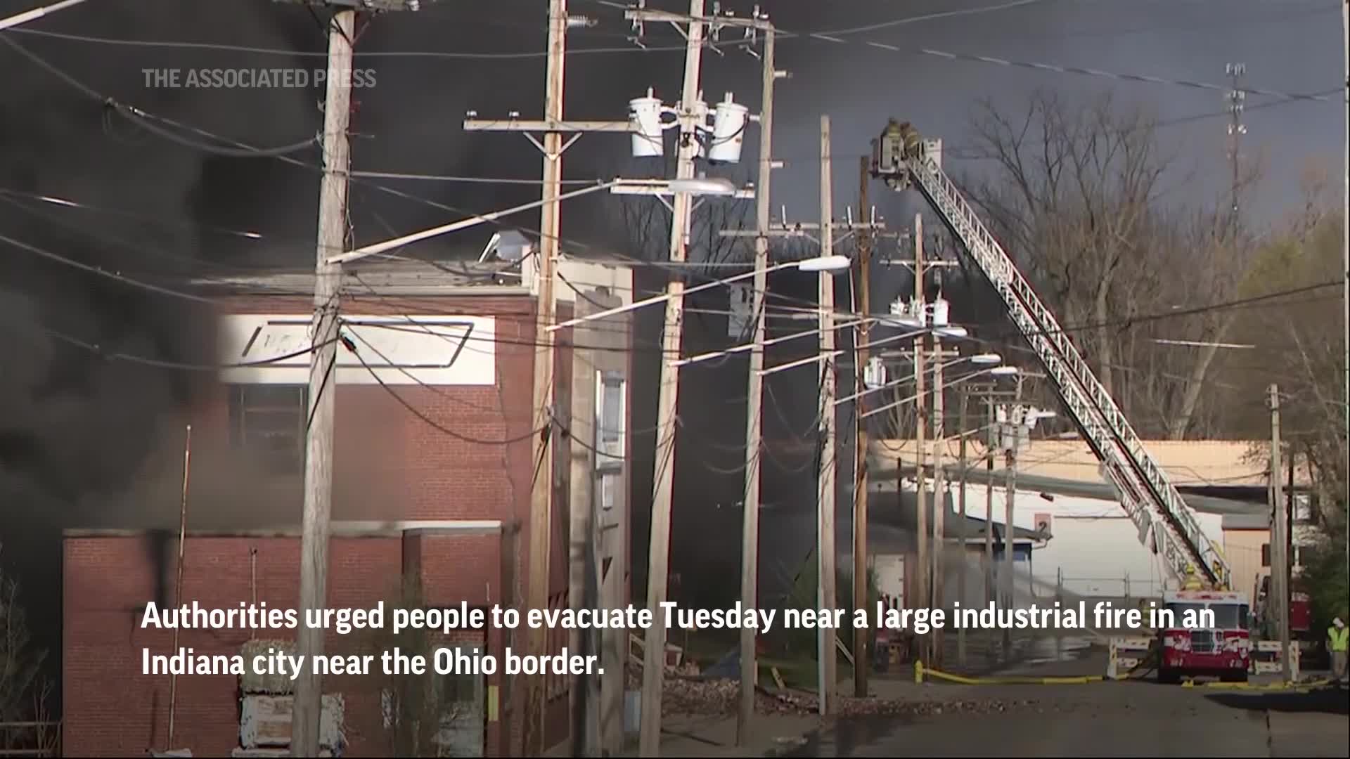 Hundreds forced from Indiana homes as plastics fire burns – WSPA 7NEWS