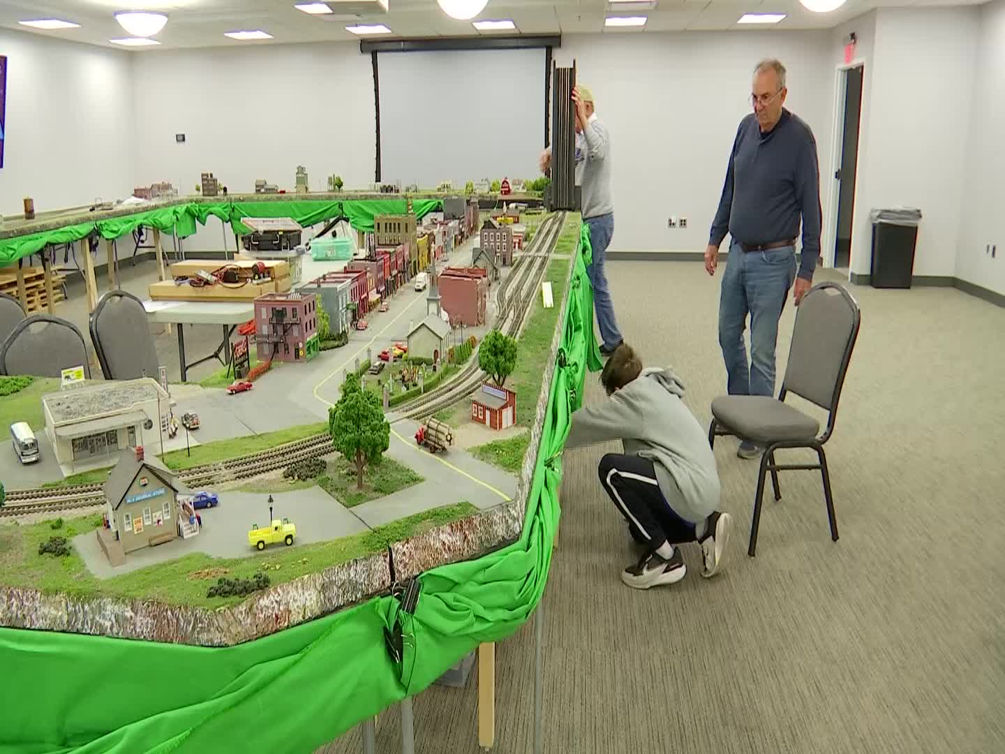 2025 Huntington Model Train Show – WOWK 13 News