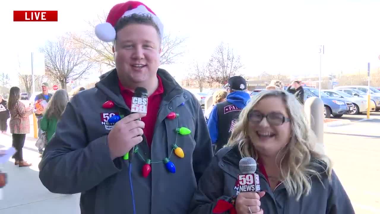 Rivers Upchurch and Phelicity Robinson LIVE in Lewisburg at Toys for ...