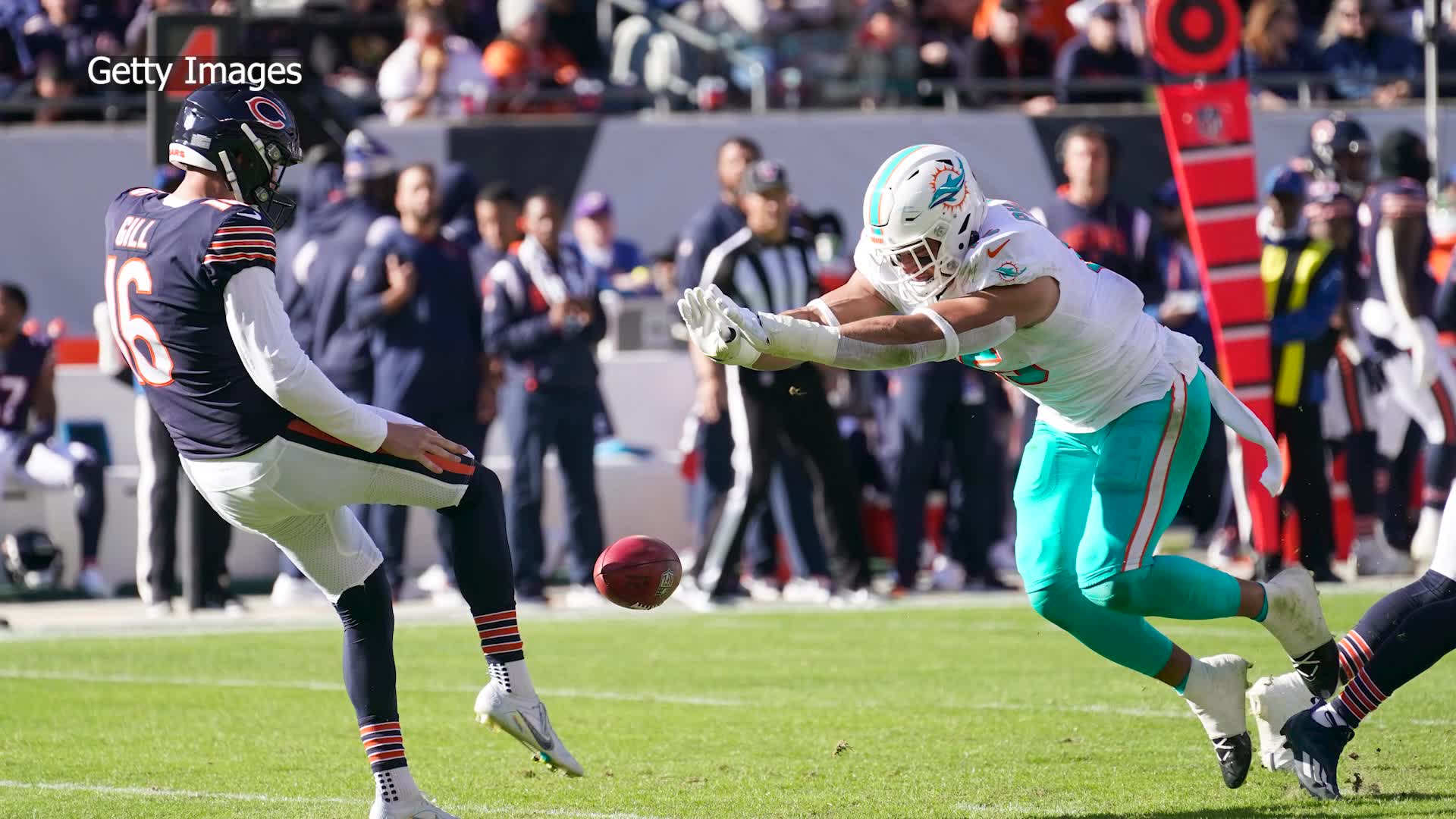 Scott Leber live report on Justin Fields’ big day against the Dolphins ...