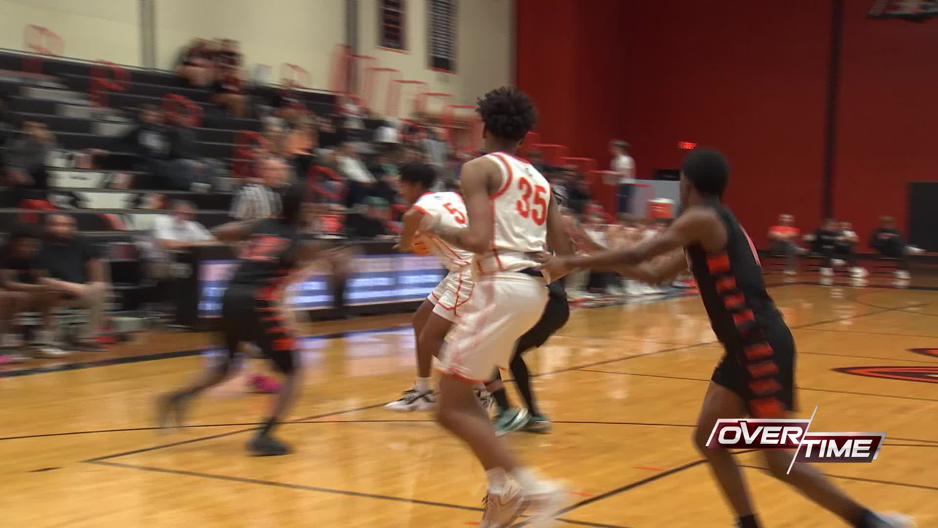 Perera dazzles as the Harlem Huskies hold off Freeport for a NIC-10 win ...